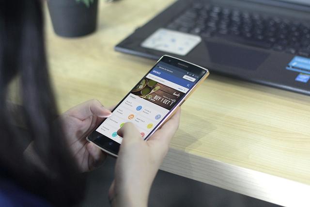 Cara Scan Barcode Menu Makanan agar Mudahkan Pelanggan | Moka Blog