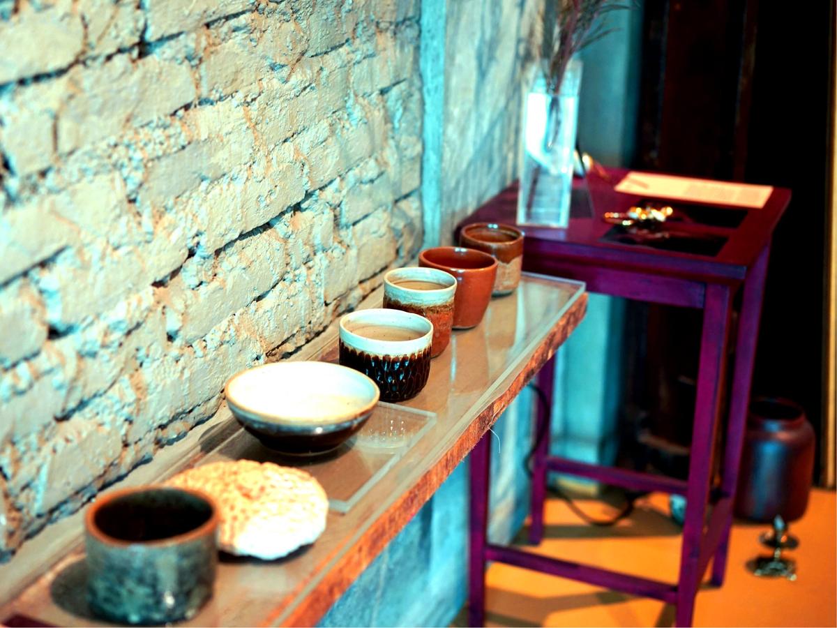 Ruko Roxy Mas, Tampilkan Kerajinan dan Tenunan Bernuansa Indonesia ...