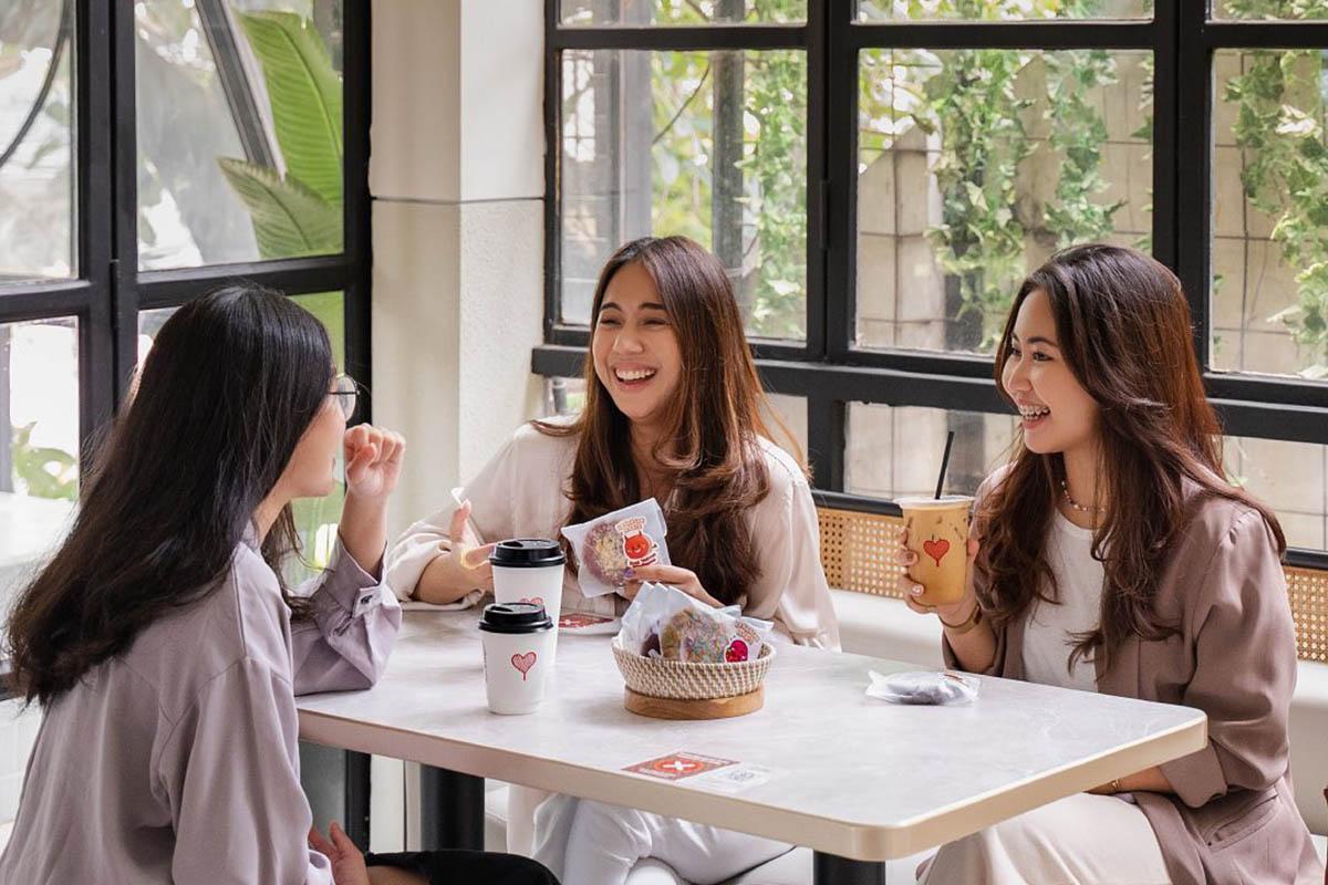 Info Bisnis Franchise Kopi Kenangan 2022 Lengkap | Moka Blog